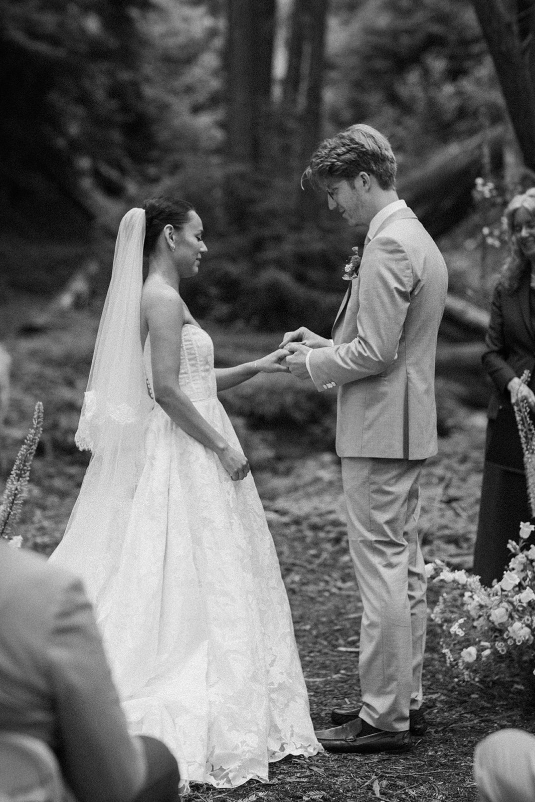 Intimate Henry Miller Library Wedding in Big Sur Weddings - Evynn ...